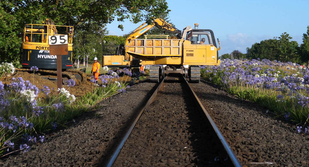 End of the line for Auckland's diesel commuter trains - Rail Express