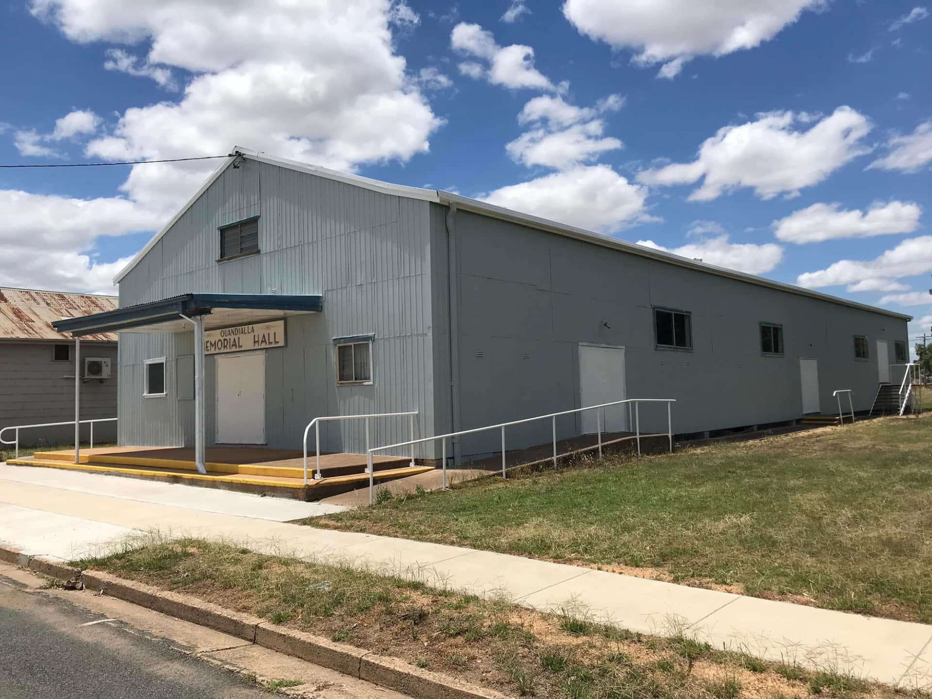 Inland Rail funds for Quandialla Hall and schools - Rail Express