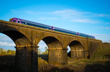 V/Line graduates join signalling ranks - Rail Express