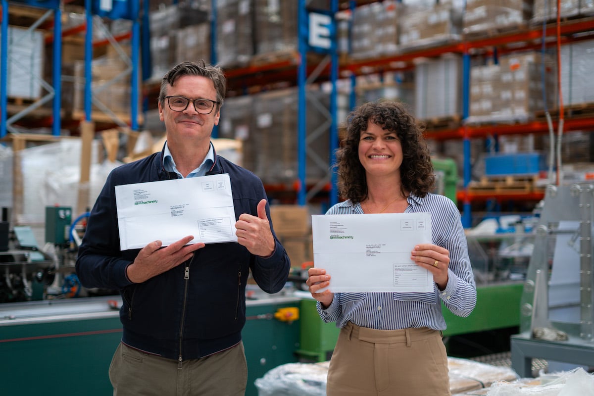 Rail Express publisher first to use paper-wrapping mailing machine ...