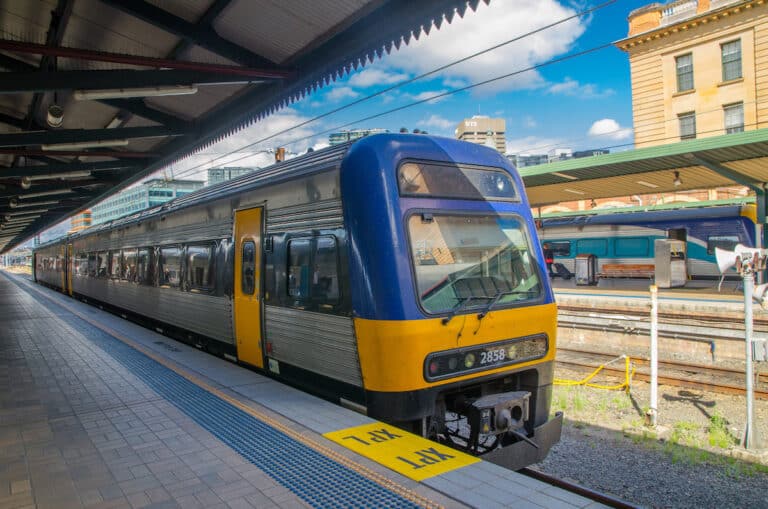 Weekend rail repair trackwork alert - Rail Express