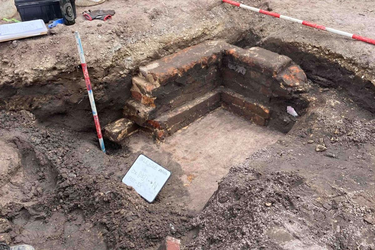 Suburban Rail Loop crews uncover historical artefacts during dig