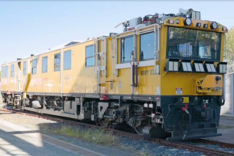 Queensland Rail's track recording machine racks up 205,000 kilometres ...