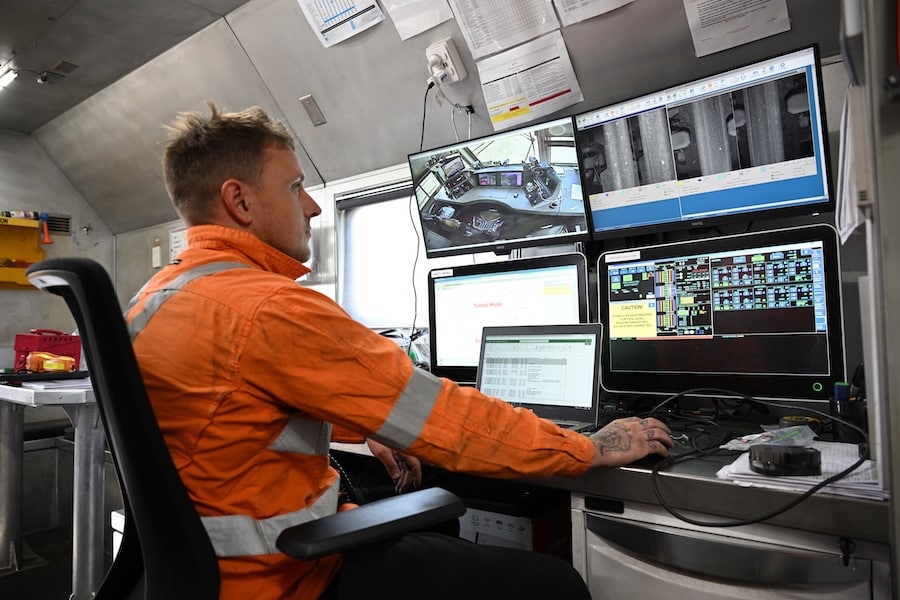 Rail grinding: How LORAM extends track life and improves safety - Rail ...